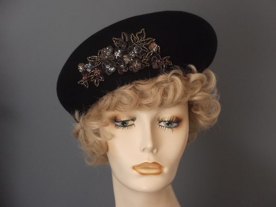Black felt dressy beret beaded and sequinned applique size | Etsy