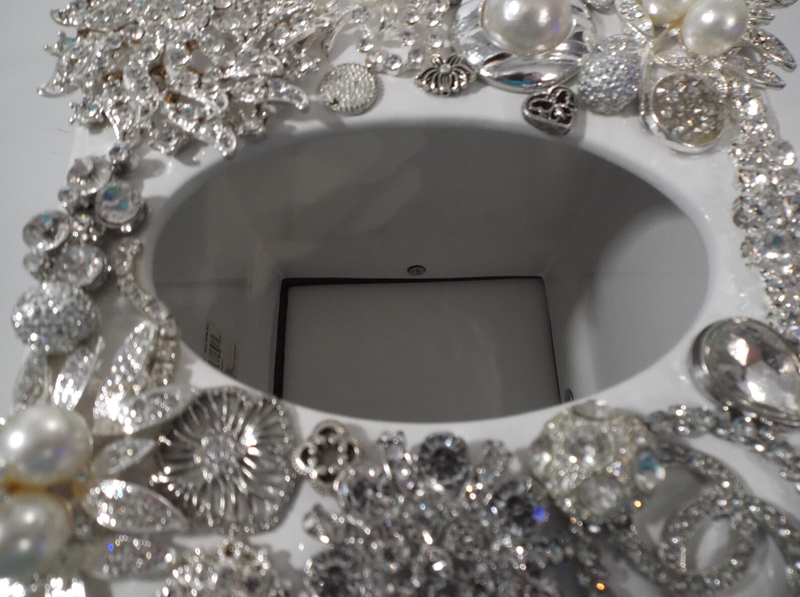 Bejeweled White Cube Tissue Box Cover, Dazzling Rhinestone and Pearl ...