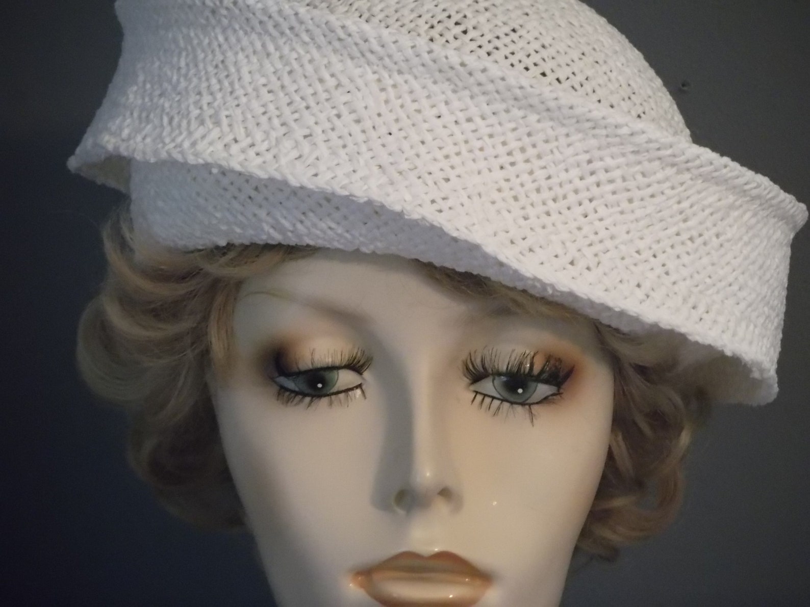 White Straw Beret Type Hat Vintage Style Hand Molded Unique - Etsy