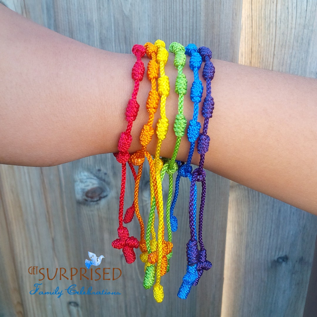 6 RAINBOW FRIENDSHIP BRACELETS. Lucky Bracelets Set. Primary Colors ...