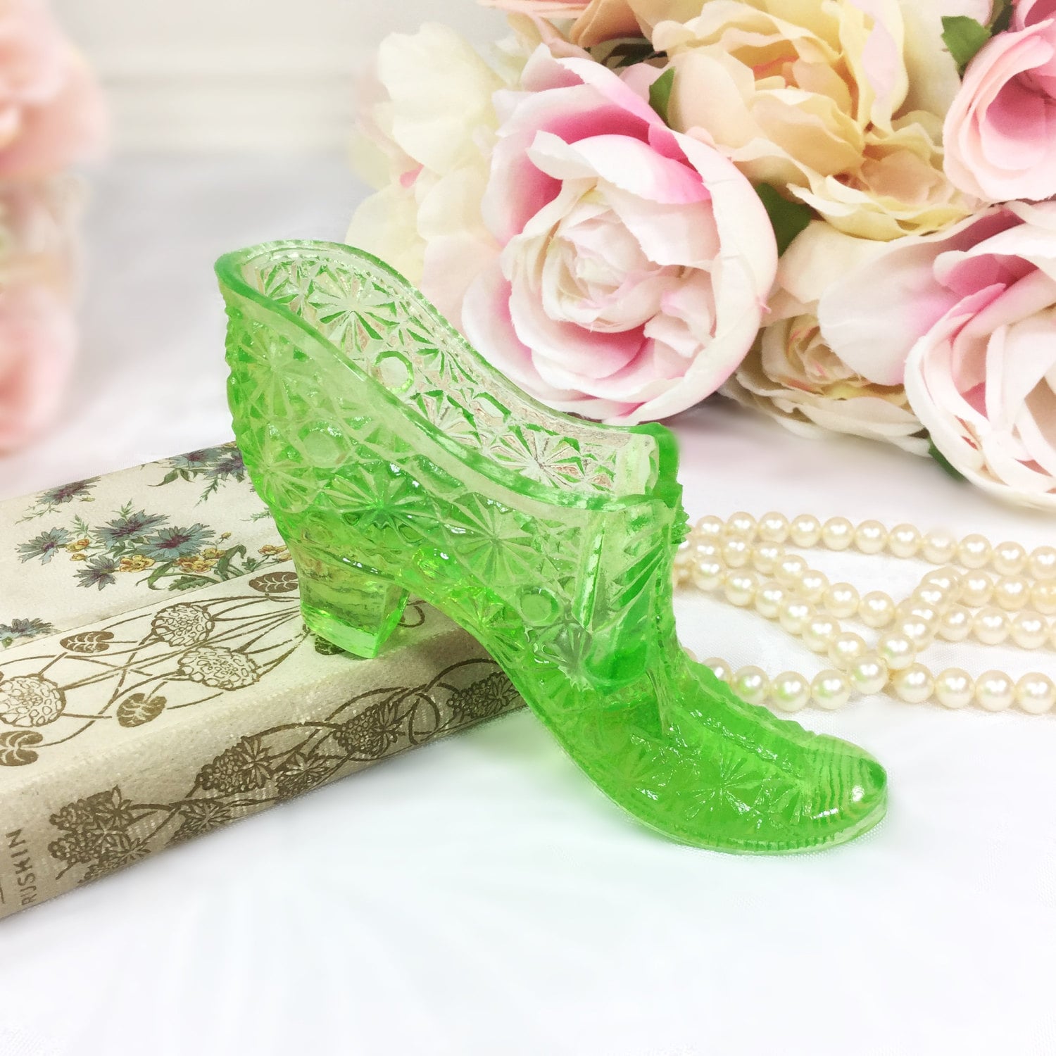 Green Vaseline Uranium Neon Glass Boot Glass Shoe Office Decor, Home ...