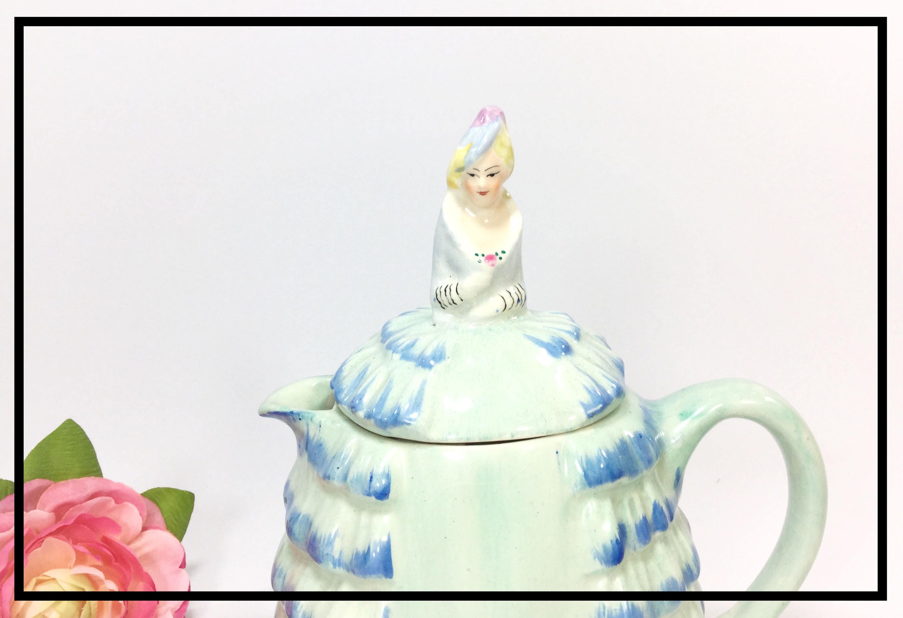 Blue Sadler Ye Daintee Ladyee Teapot, Crinoline Lady Teapot ...