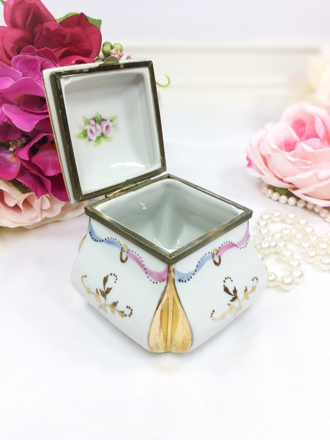 Vintage Floral Porcelain Trinket Box, Jewlery Box, Vanity Box, Gold ...