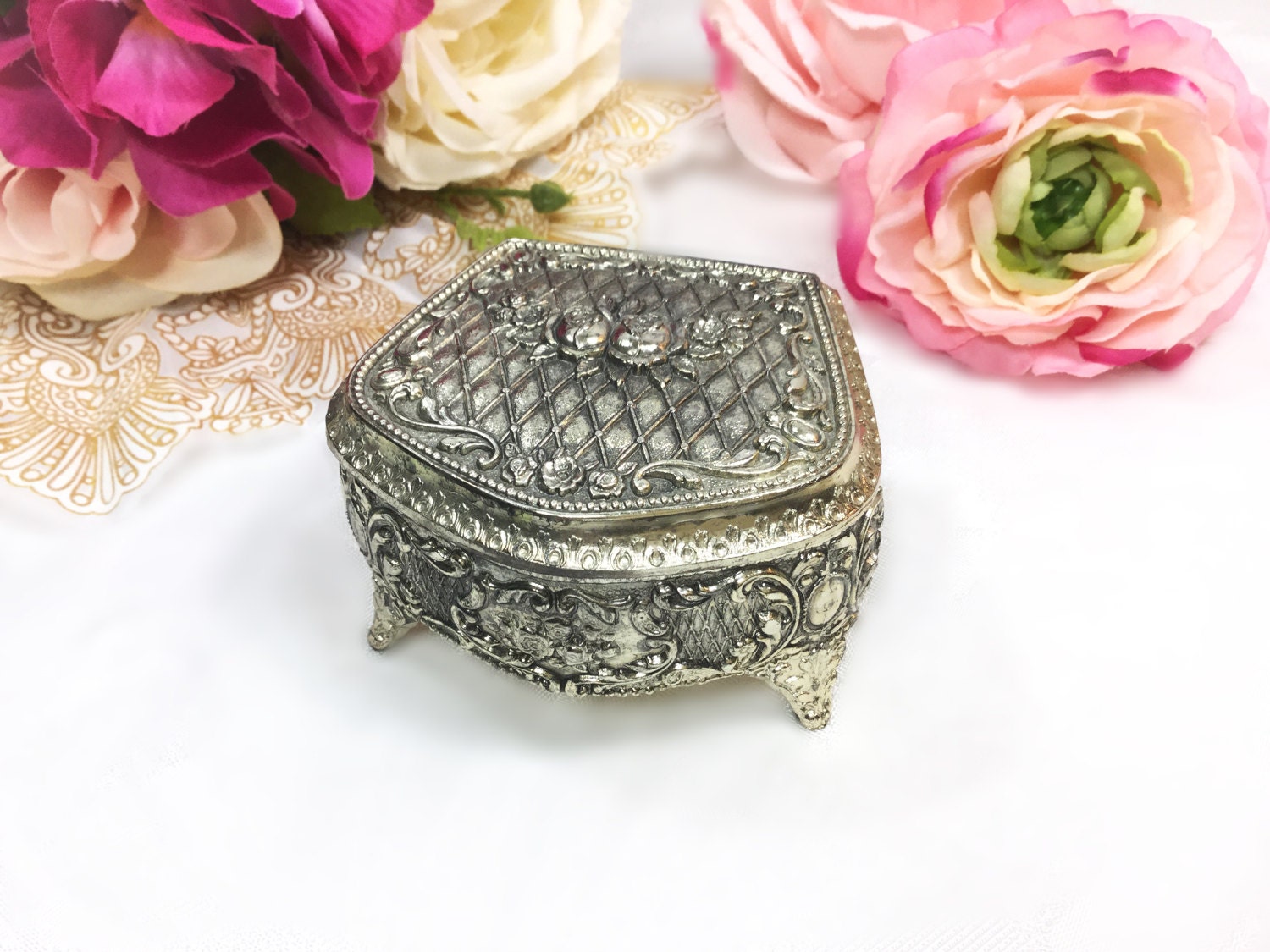 Red Lined Silver Trinket Box, Silver Jewlery Box, Ring Box, Gift ...