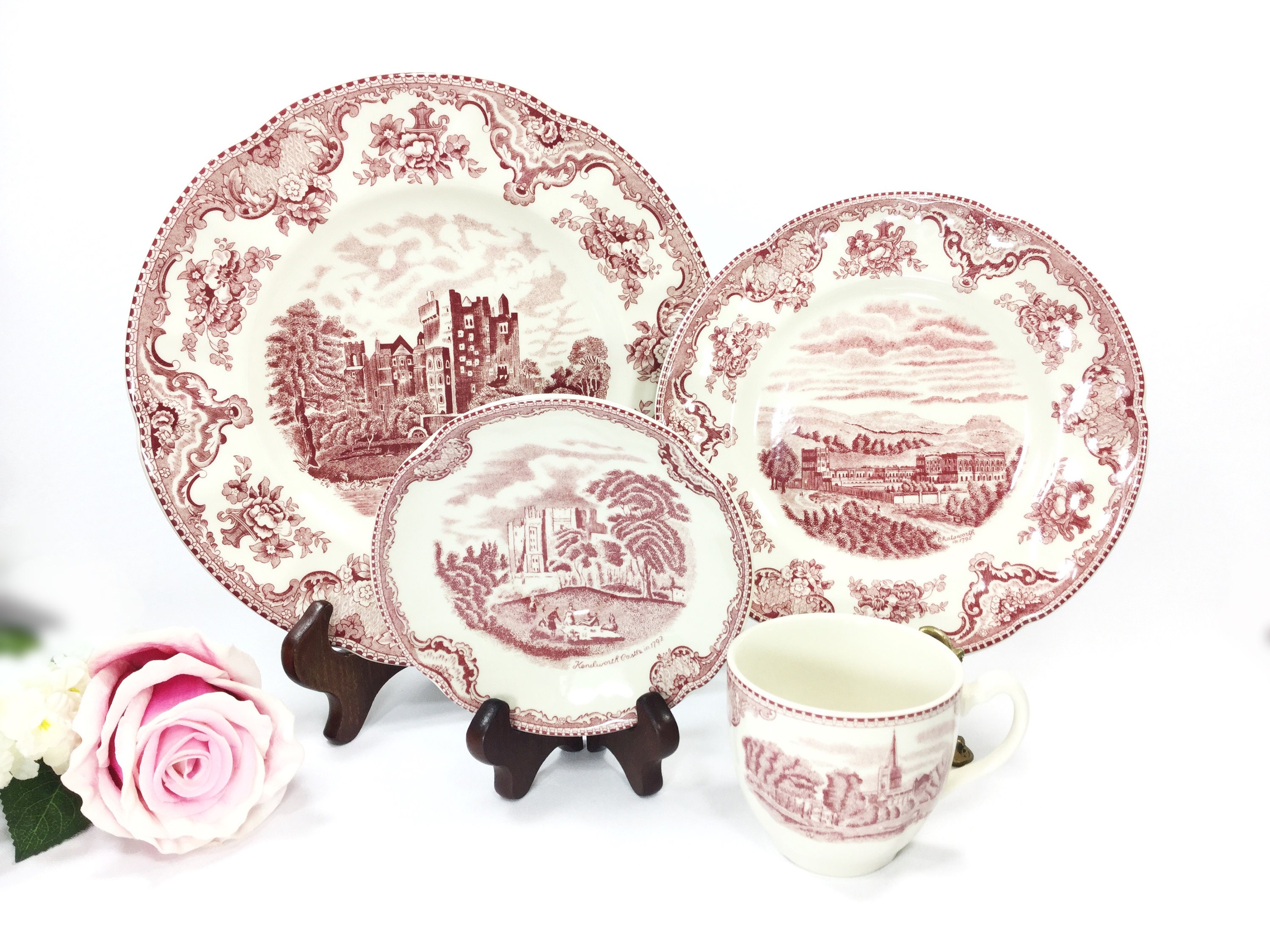 28 Piece Johnson Brothers Old Britain Castles Dinnerware Set, English ...