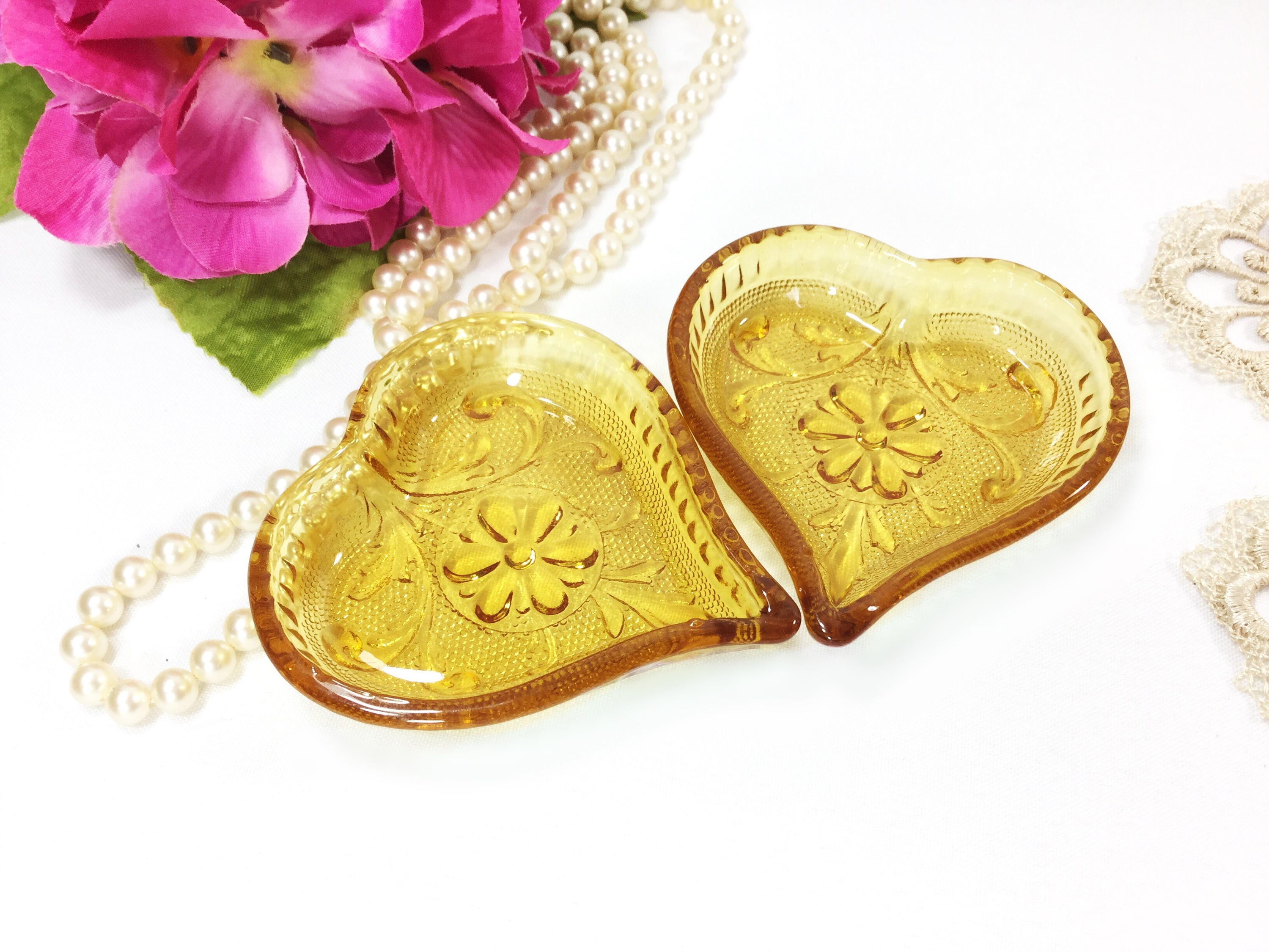 Set of 2 Amber Tiara Heart Shaped Dishes, Garish Dish, Amber Tiara Nut ...