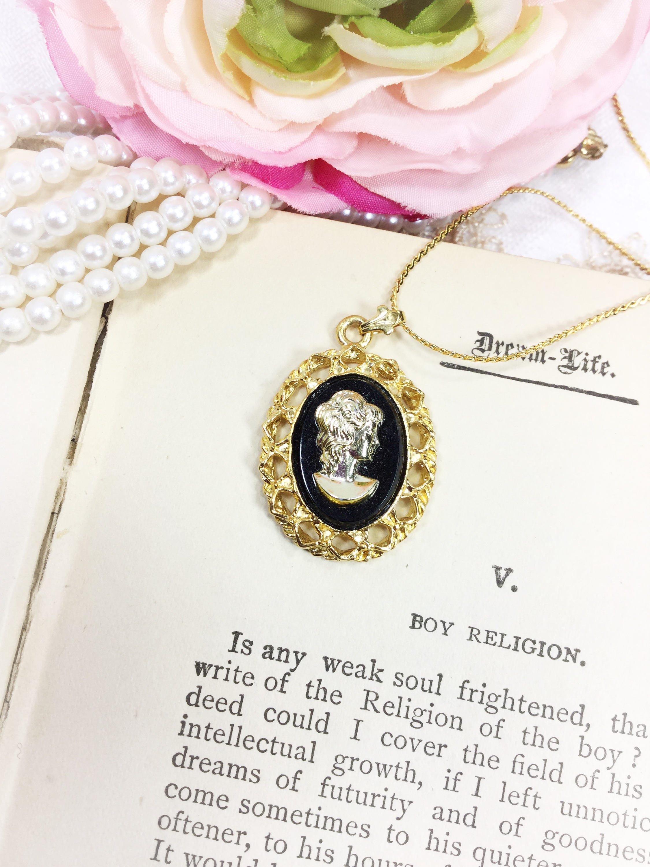Fabulous Vintage Black & Gold Cameo Necklace, Black Cameo Pendant ...