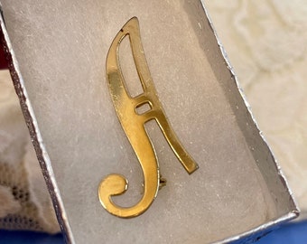 Initial Brooch - Etsy
