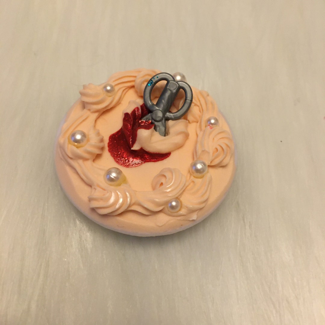 Pink Pastel Goth Bleeding Cake Fake Bake Phone Grip - Etsy
