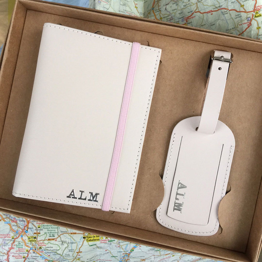 Personalised Passport/label Tag and Cover Set in Recycled Leather - Etsy