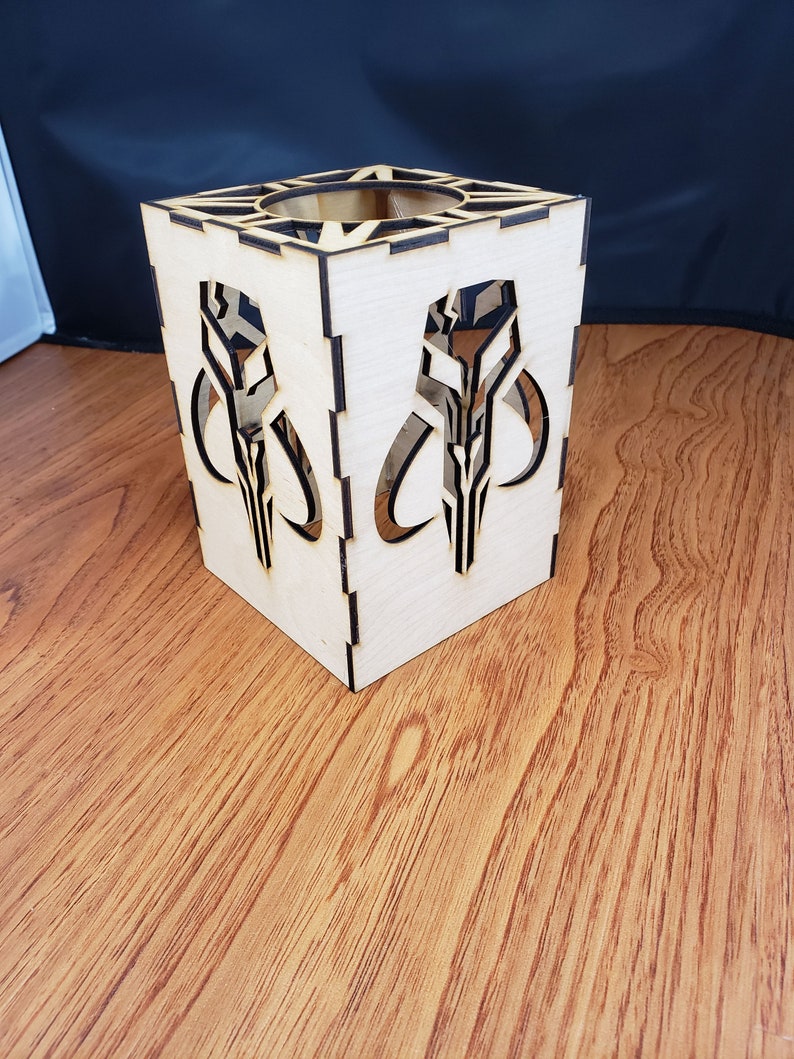 Mandalorian Mythosaur Lamp - Etsy