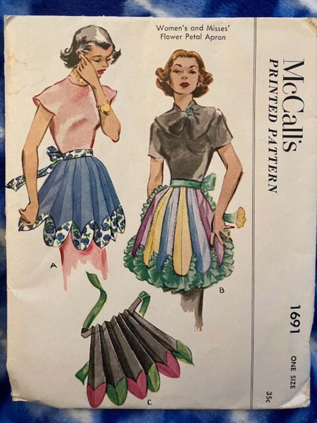 UNCUT 1952 Mccall's 1691 - Funky Aprons! - Etsy