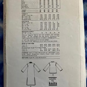 UNCUT Vogue 8669 and 9067 - Groovy 1970s Caftans for the Fellas - Etsy