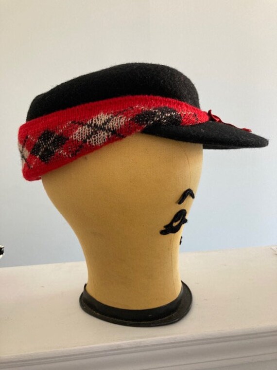1950s Ladies Winter Sports Cap - Gem