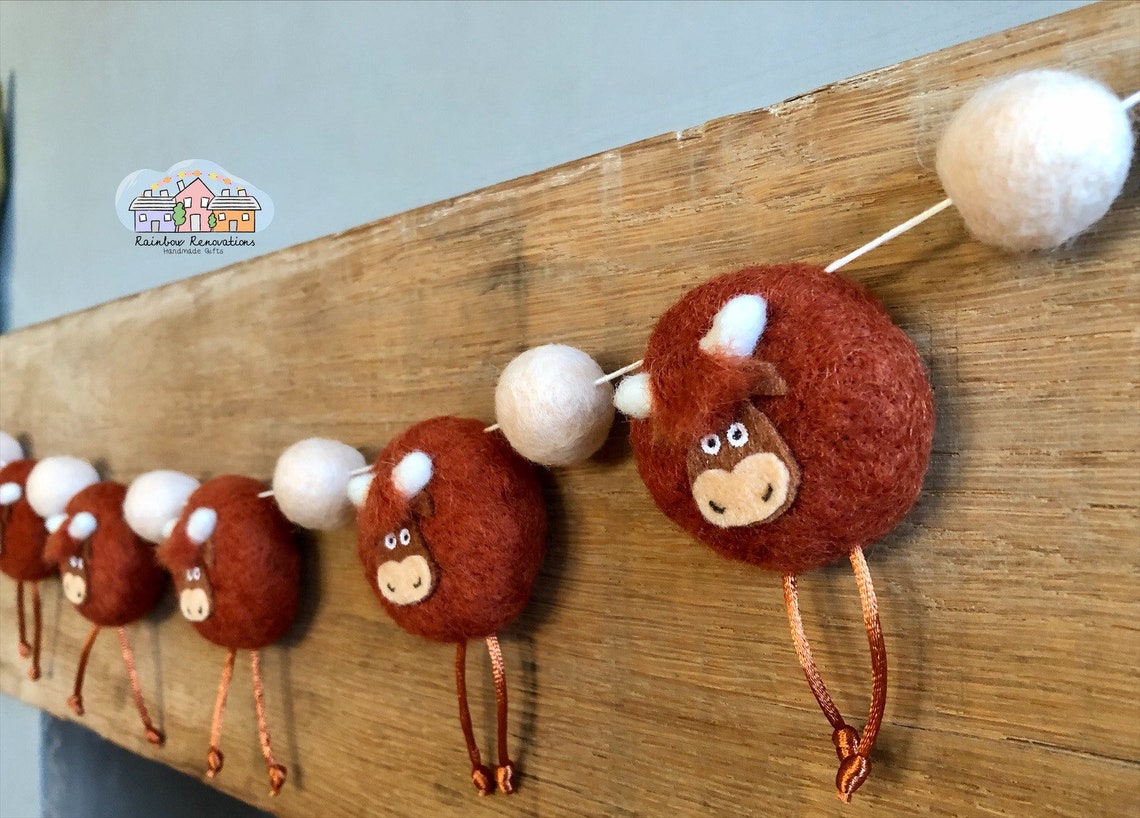 HIGHLAND COW Garlandfelted Cow Garlands Felted Garlands - Etsy UK