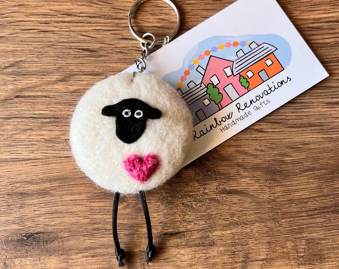 FELTED SHEEP KEYRING, Love Ewe Keyring, Sheep Gifts, Valentine Gifts ...