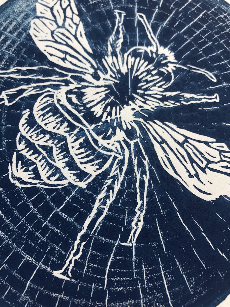 Bee Japanese woodblock print woodcut printmaking wood | Etsy