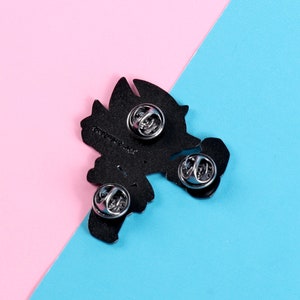 Shadow the Hedgehog Enamel Pin - Etsy