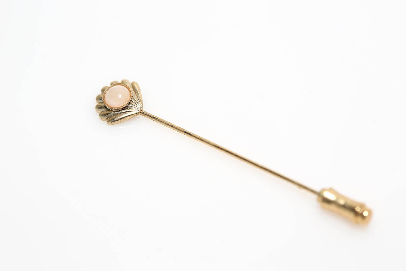 Coral Shell Stick Pin