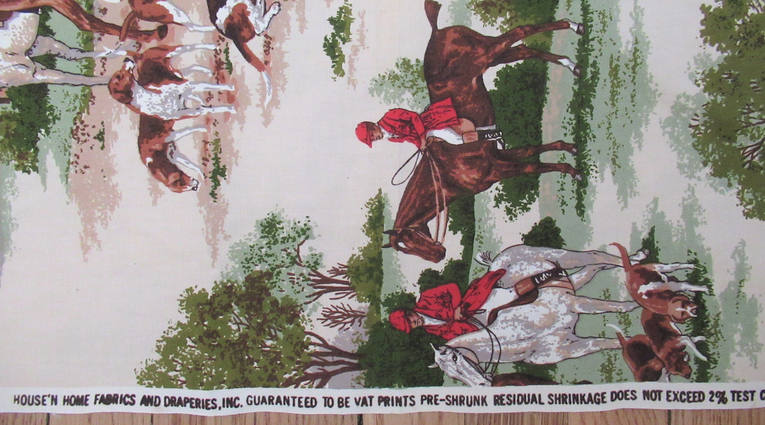 Mid-century Fox Hunt Fabric House 'n Home 25 W X - Etsy