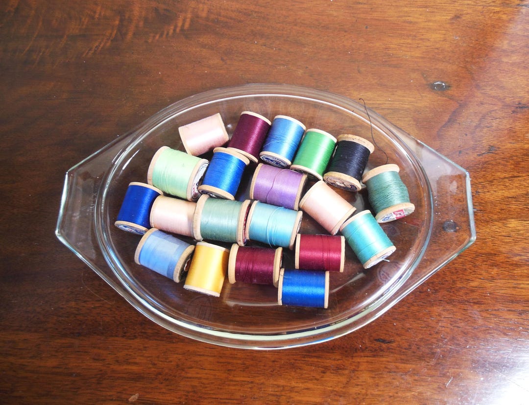 Vintage Wooden Spools of Cotton Sewing Thread : Mid-century - 3 ...