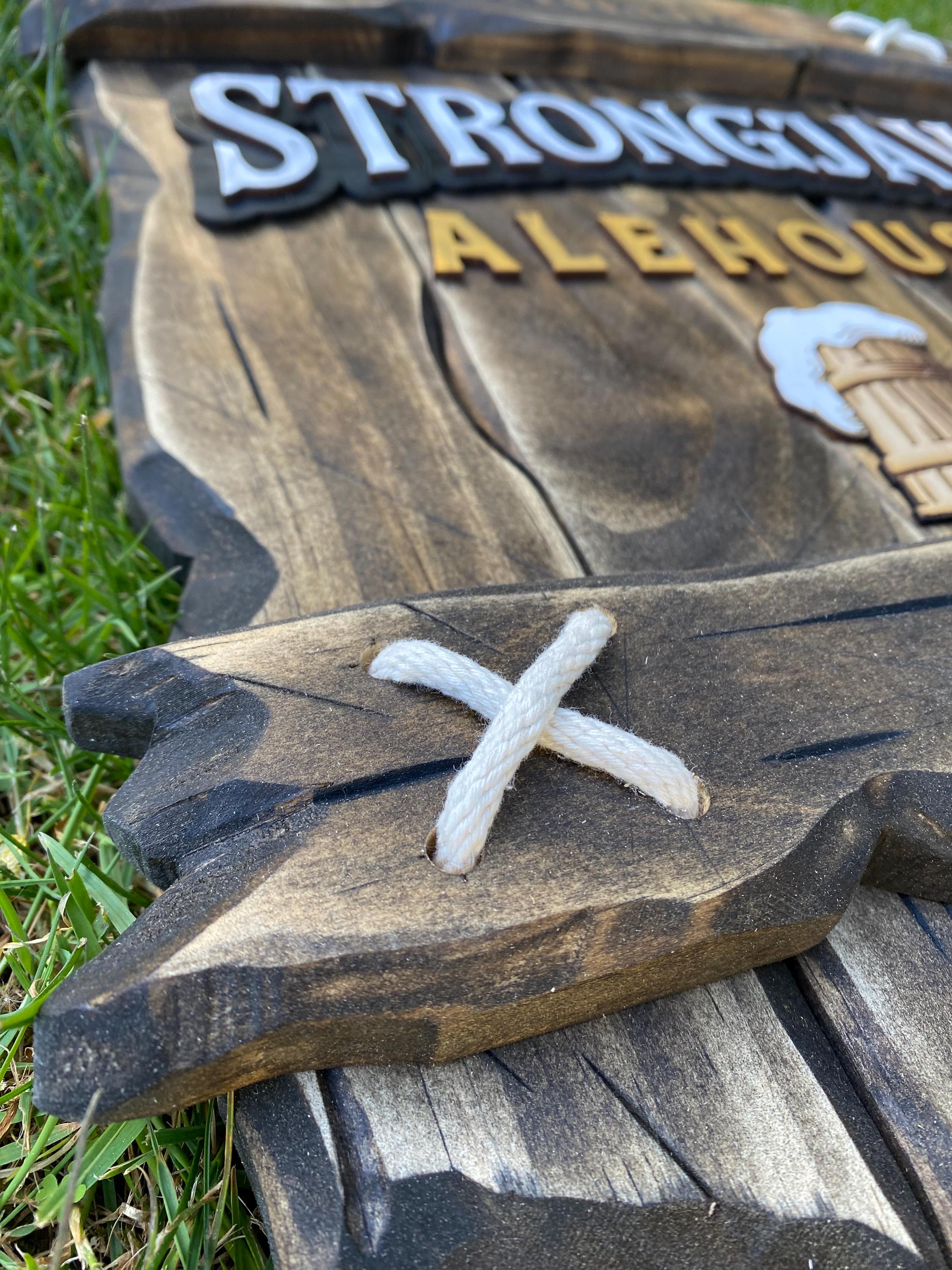 Strongjaw Alehouse Wood Sign | Crit Role Grog - Etsy
