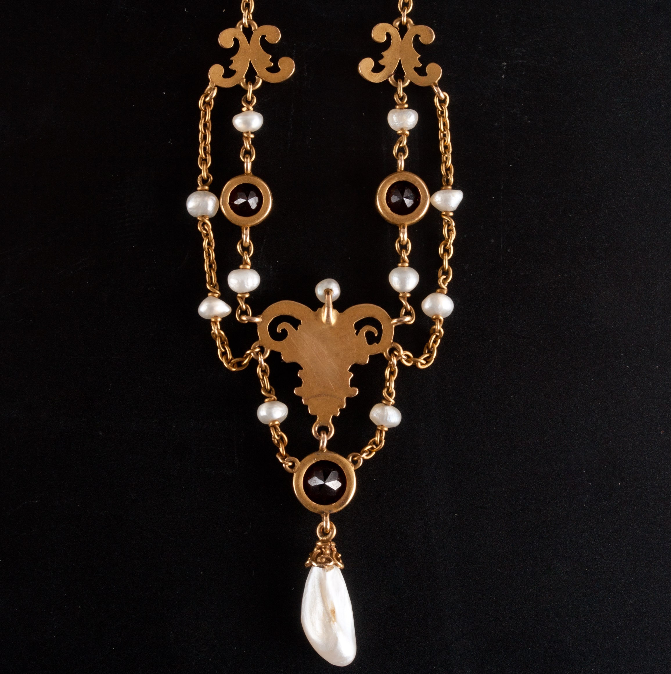 Vintage 1920's 14k Yellow Gold Mandarin Garnet Pearl Dangle Ram ...