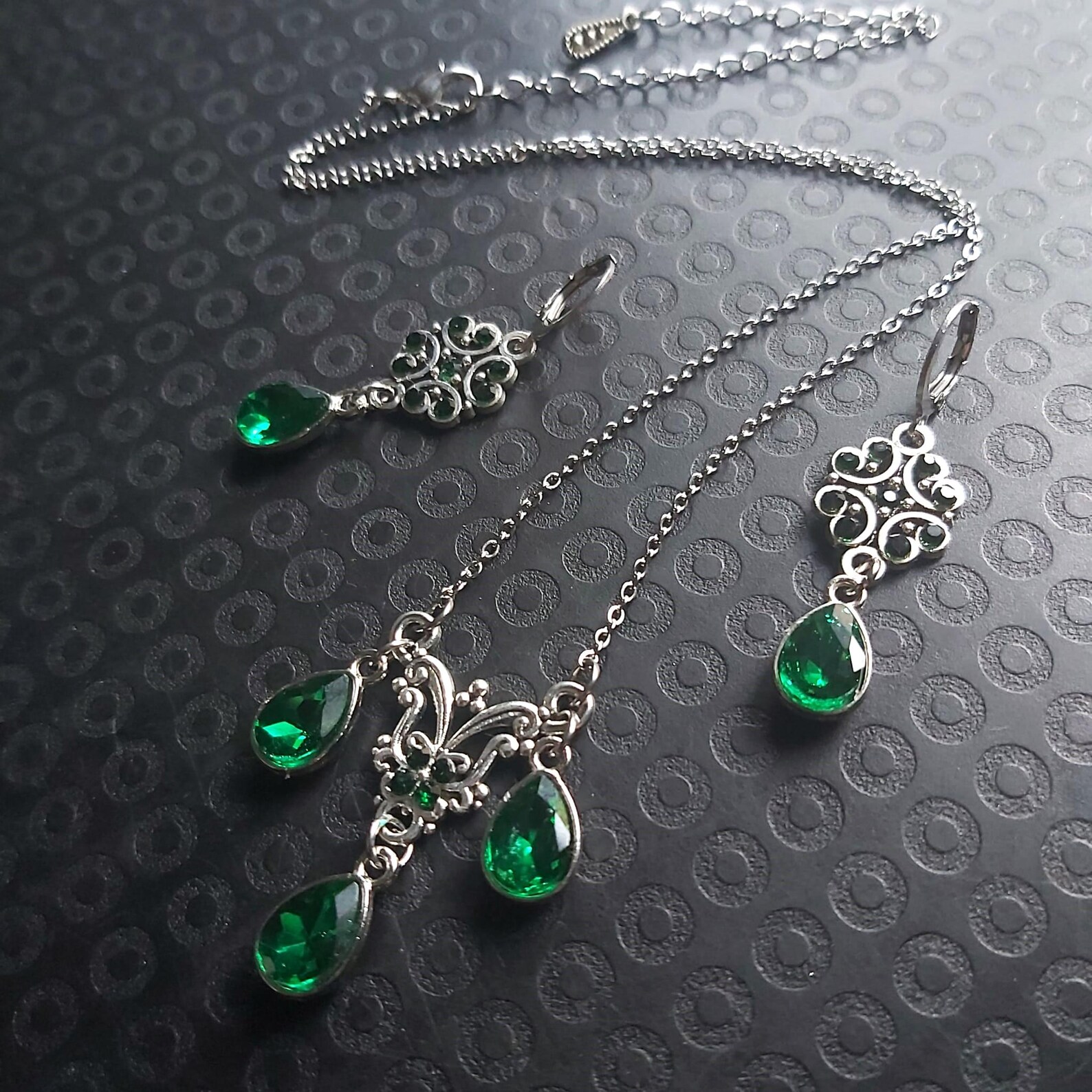 Emerald Green Crystal Teardrop Necklace Earrings, Silver Filigree Long ...