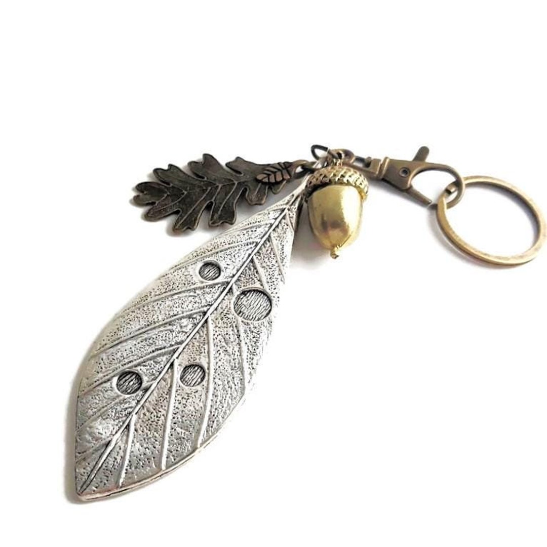 Large Silver Leaf Oak Leaf and Acorn Keychain, Autumn Woodland Keychain ...