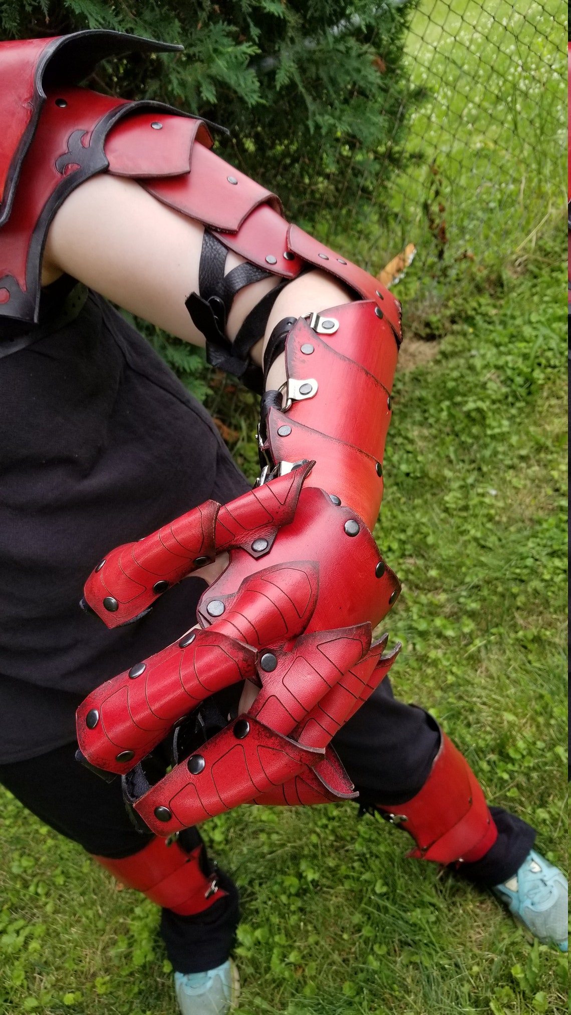 Genuine Leather Dragon Claw Gauntlets with Elbow Armor | Etsy