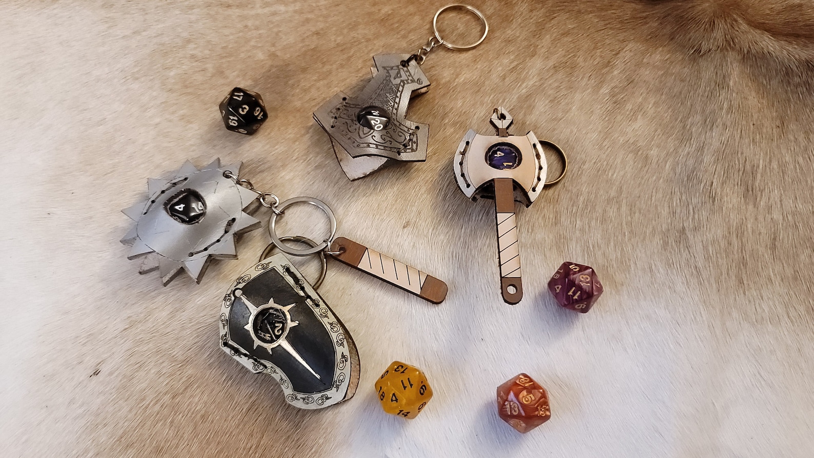 D20 Dice Keychain Holster Carrying Enclosure for Roleplaying Games - Etsy