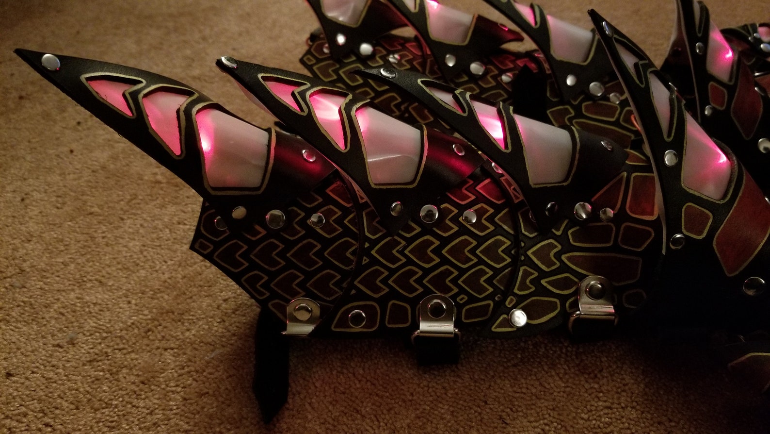 Red Dragon Glowing Leather Claws and Bracers COMBO - Etsy