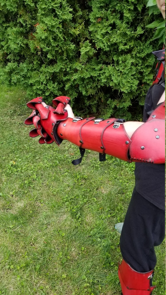 Genuine Leather Dragon Claw Gauntlets with Elbow Armor | Etsy