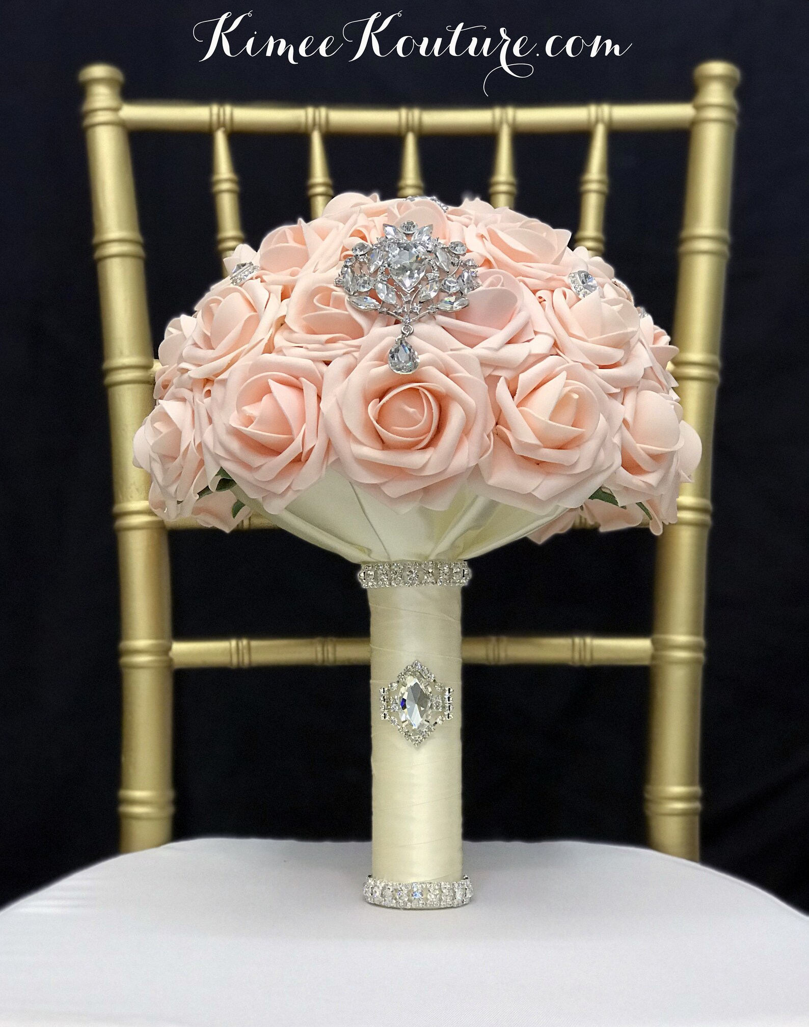 BROOCH BRIDAL BOUQUET With Large Bling Brooches and Crystal | Etsy