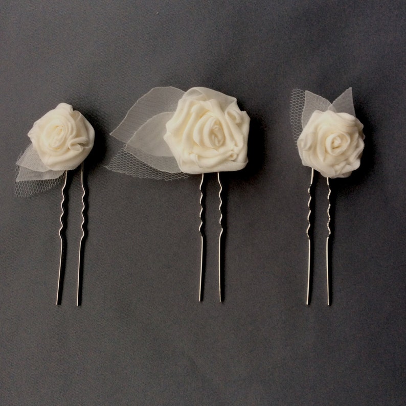 Bridal hair pins ivory roses and leaf hair accessories | Etsy