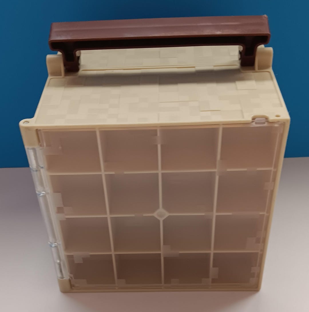 Mattel Minecraft Mini Collectible Figure Storage Container Cube ...