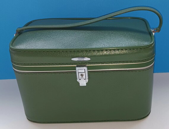 Vintage Sears Avocado Green Train Case, Mid Century T… - Gem