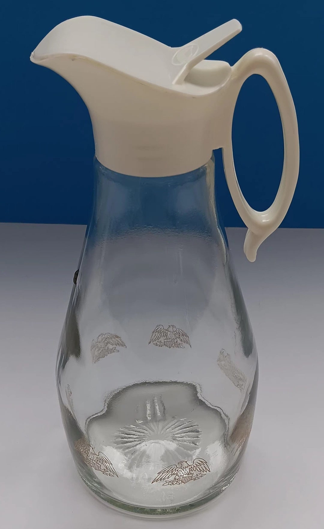 Vintage Log Cabin Glass Maple Syrup Dispenser With Gold Eagle Design ...