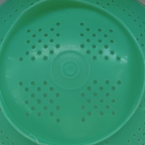 Vintage Tupperware Jadeite Green Plastic Colander With Cheese Grater ...