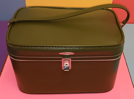 Vintage Sears Avocado Green Train Case, Mid Century T… - Gem
