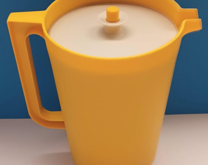 Vintage Yellow Tupperware One Gallon Pitcher With Push Button Seal Lid ...