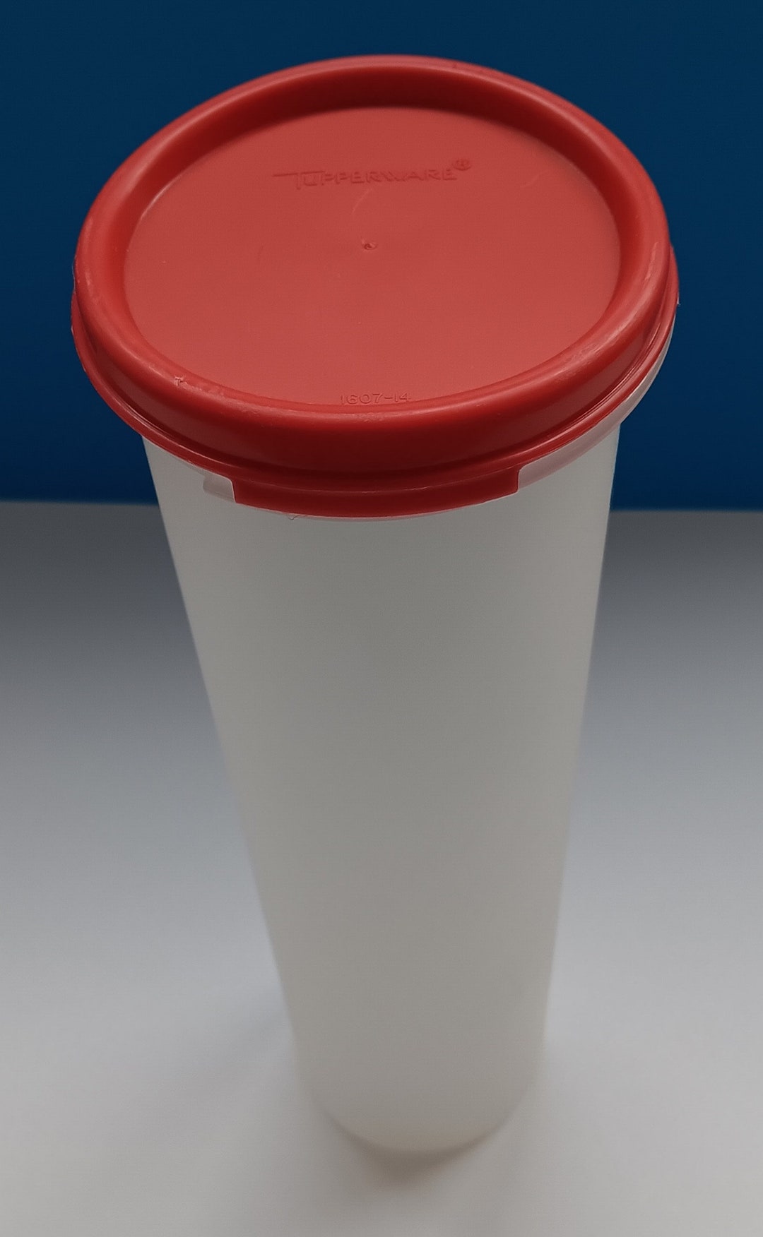 Vintage Tupperware Pasta Keeper Spaghetti Storage Container 1661-5 ...