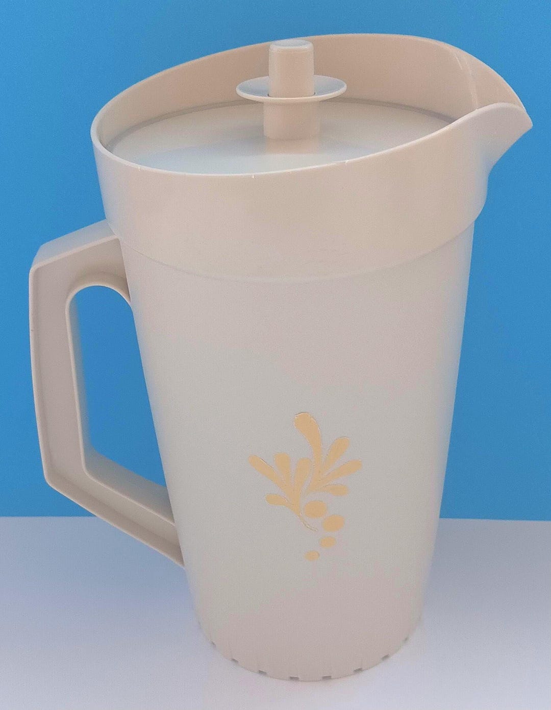 Vintage Tupperware Pitcher With Push Button Lid, Retro Kitchenware - Etsy