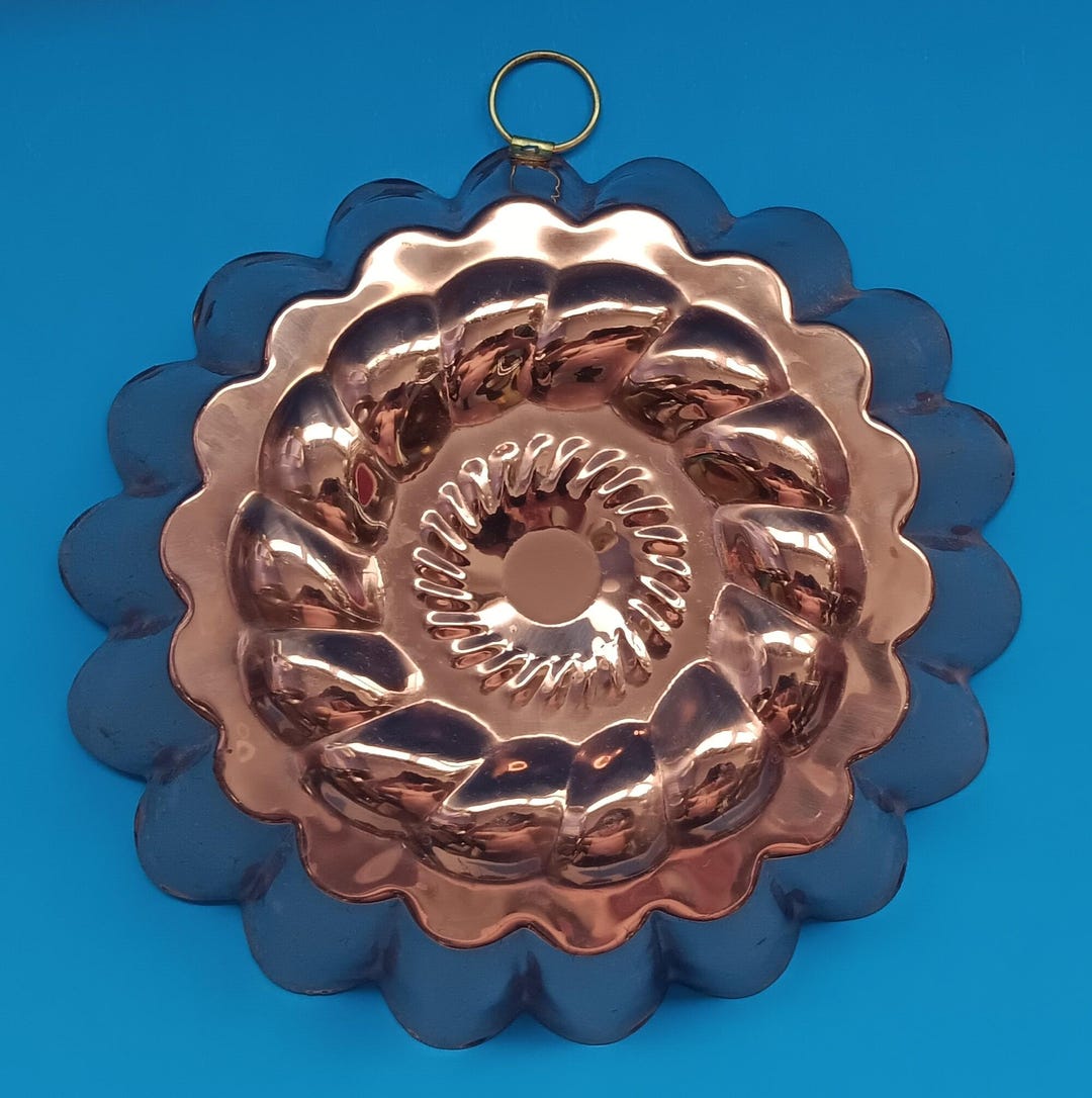 Vintage Copper Scalloped Jello Mold With Flower Design, Flower Shaped ...