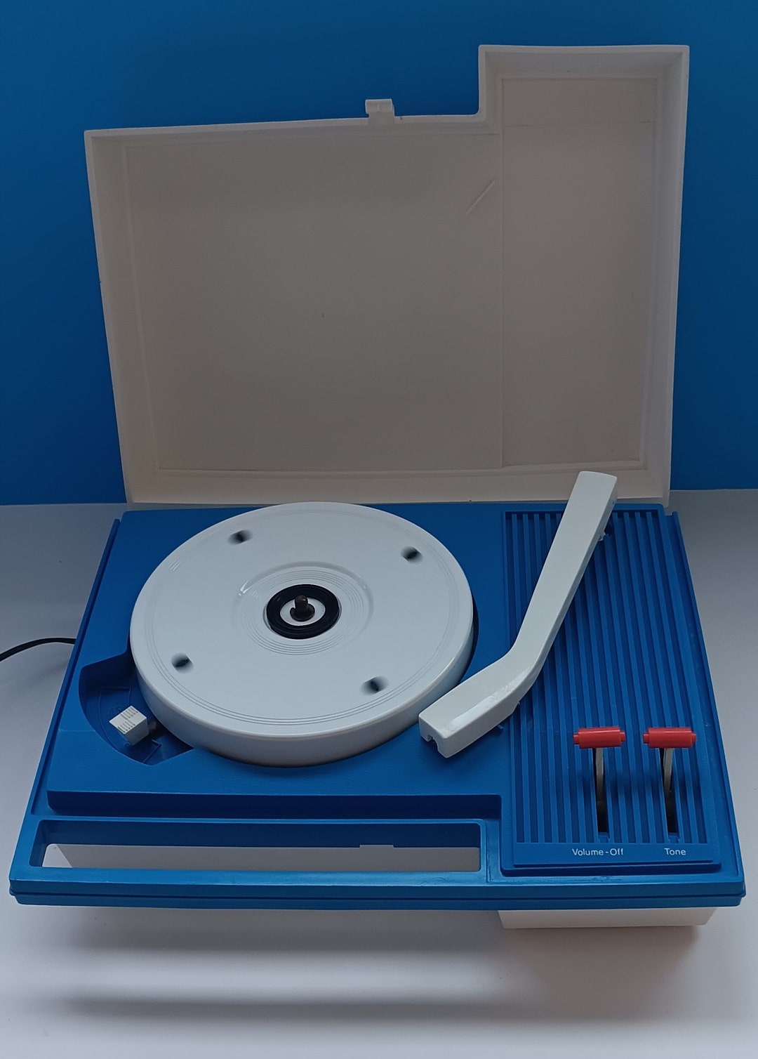 Vintage Arvin Solid State Phonograph Portable Record Player, Mid ...