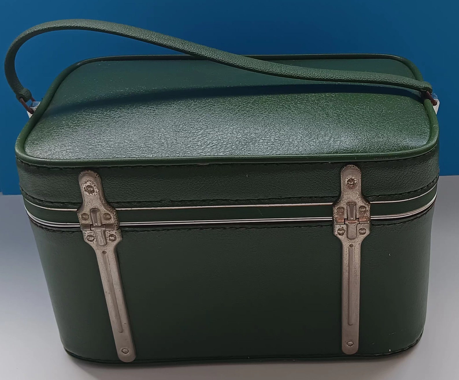 Vintage Sears Avocado Green Train Case: 1960s Mid Century Retro - Etsy