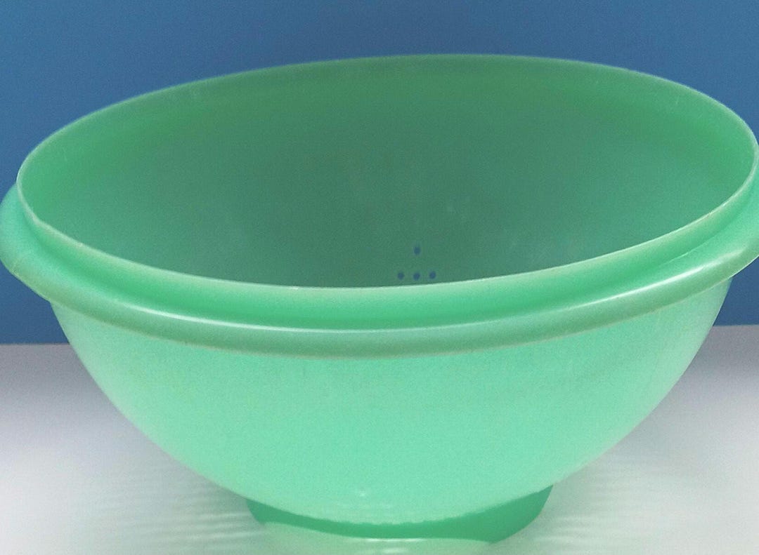 Vintage Tupperware Jadeite Green Plastic Colander - Etsy