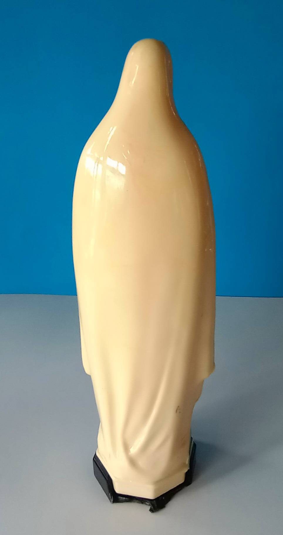 Vintage Plastic Virgin Mary Statue Hard Plastic Religious Etsy