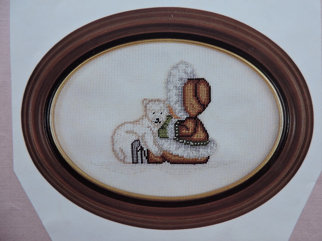 Nanuk and Bear Inuit Friendship Hug Gitta's Charted Petit Point ...