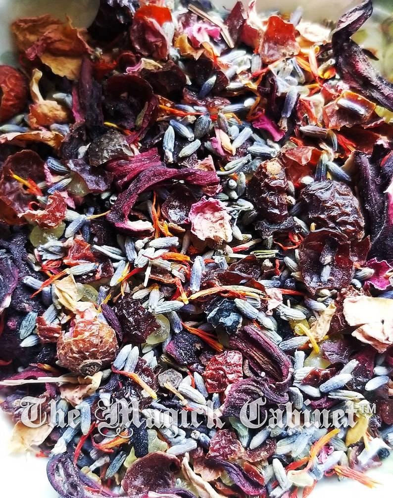 Lovely Herb Mix Witchcraft Herbs for Love Energy Rituals - Etsy